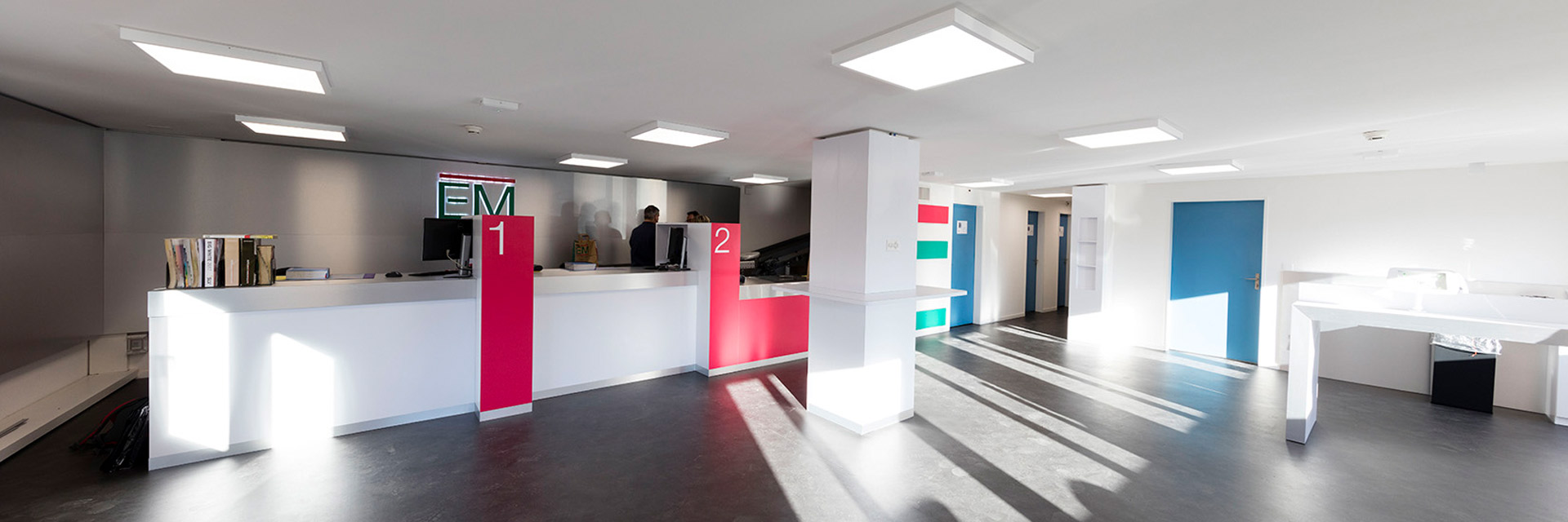 EM Shops und Showrooms - Elektro-Material AG