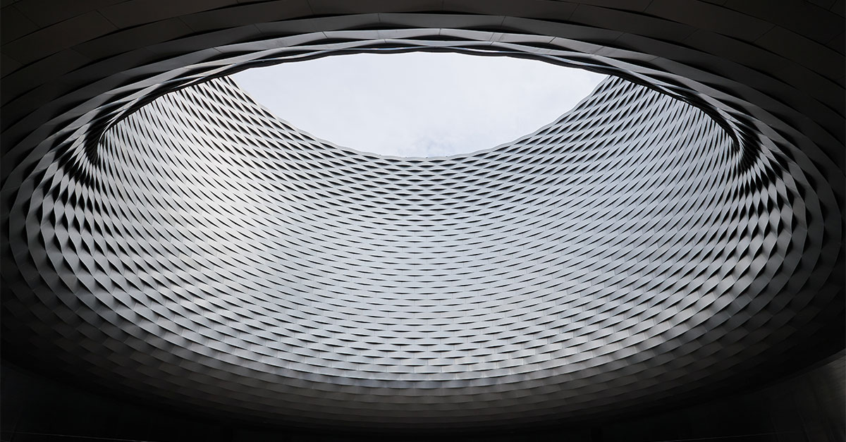 Beleuchtungssanierung bei der Messe Basel - Elektro-Material AG